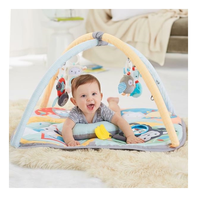 Skip Hop mata edukacyjna Hug & Hide | TOMI.pl