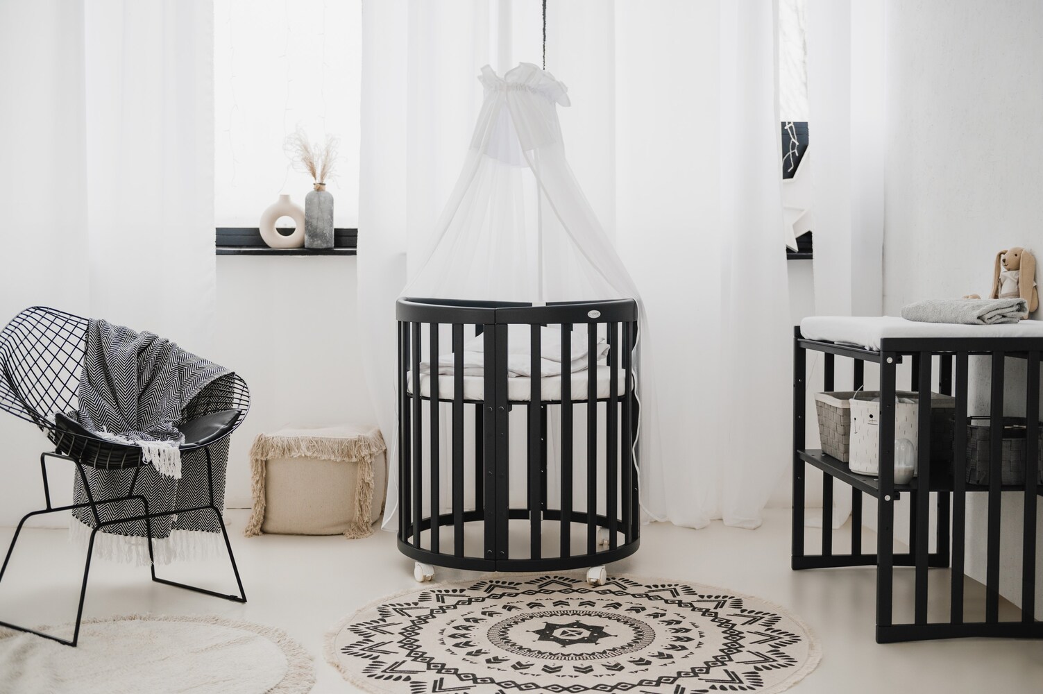 Waldin owalne łóżeczko 7w1 z materacem Graphite | TOMI.pl